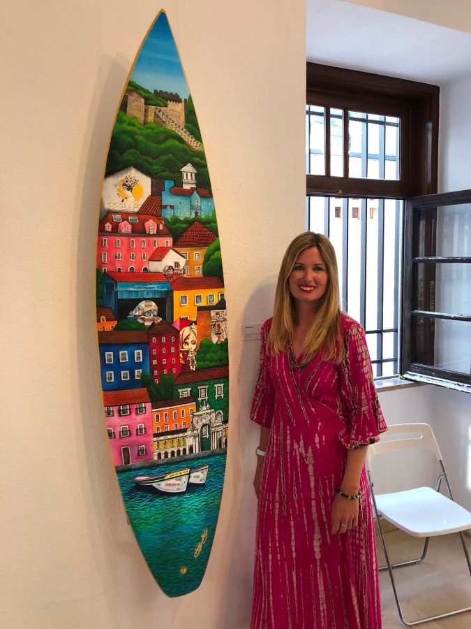 Artista inglesa Angie Hickson apresenta a sua arte feita em pranchas de ...