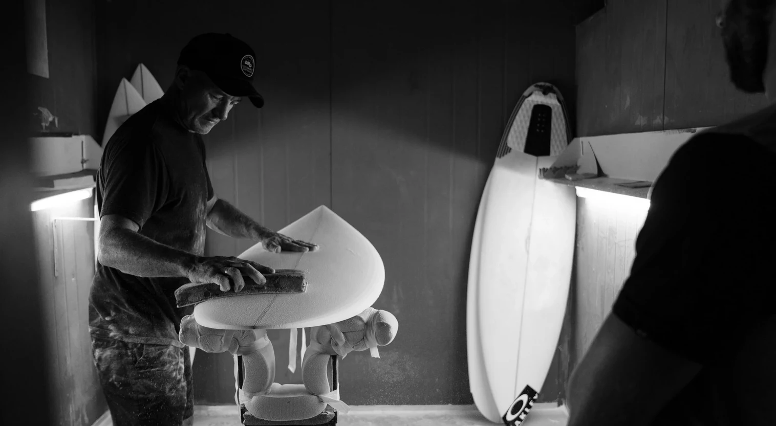 DHD - DARREN HANDLEY DESIGNS - COMO SURGIU