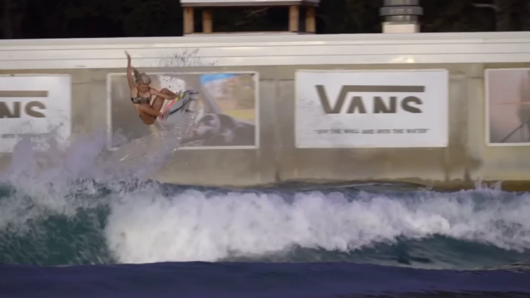 Jackson Dorian, Sky Brown, Erin Brooks e Luke Swanson dão lição de aéreos