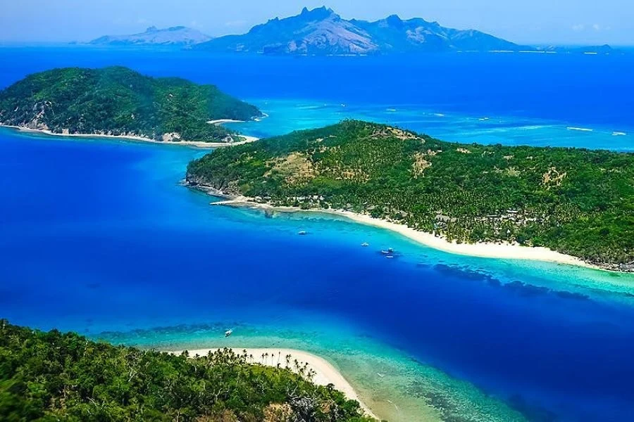 Sam George conta a história de duas viagens de surf nascidas do acaso e ...