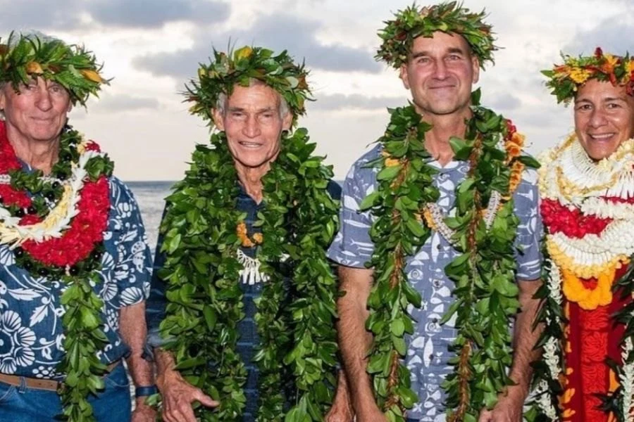Mike Stewart e Jock Sutherland introduzidos no Hawai'i Waterman Hall of ...