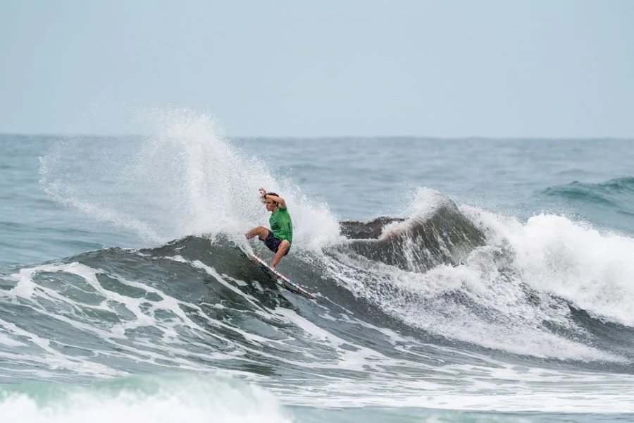 Mittermayer e Ordonhas em destaque no 3º dia do ISA World Junior ...