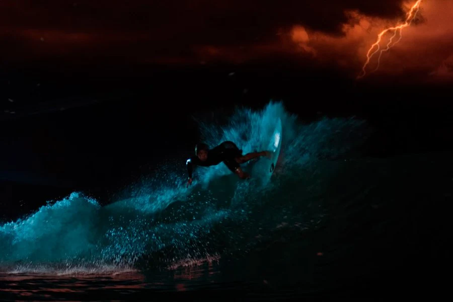 Stranger Things deu lugar a Strange Surfing e já está no ar