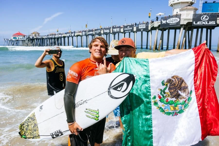Sally Fitzgibbons & Alan Cleland venceram o Lexus US Open of Surfing