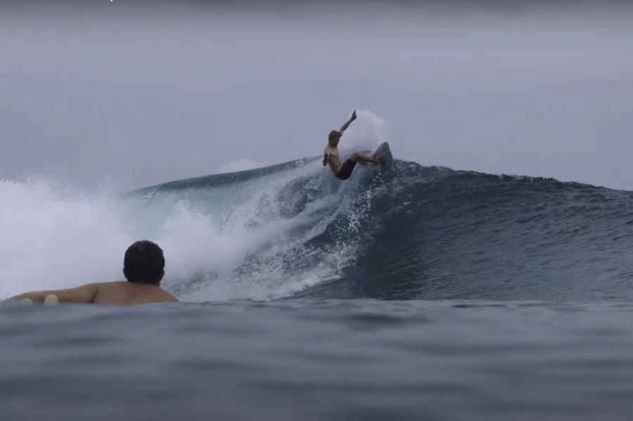 Parker Coffin e Luke Swanson vivem o aqui e agora em Sumatra