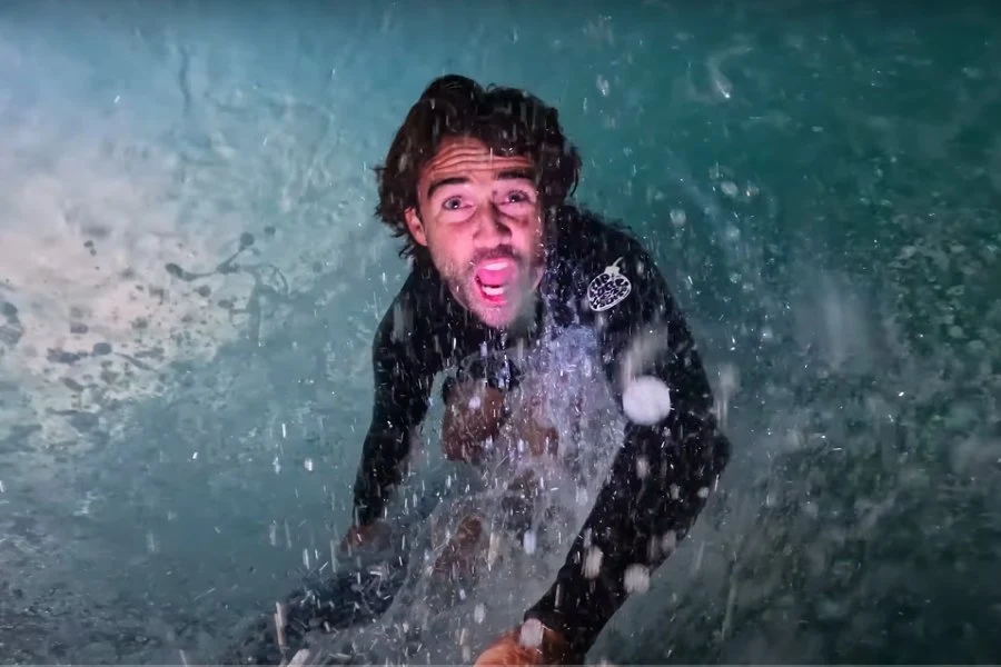 JOB, Mason Ho, Lakey Peterson e Shane Dorian na piscina de ondas de Waco