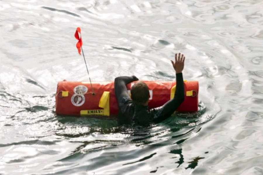 EMILY, O ROBOT SALVA-VIDAS