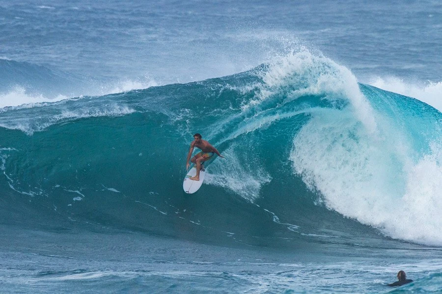 Momento do dia: Kikas free surf em Sunset Beach!